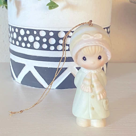 Precious Moments | Holiday | 984 Precious Moments Ornament Jonathan ...